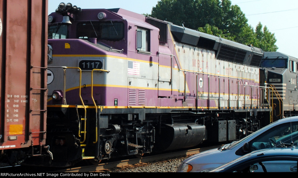 MBTA 1117 GP40MC on 18G